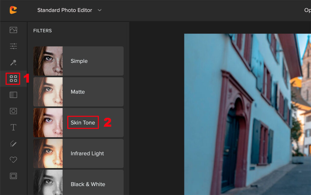 20 Awesome Selfie Poses & Ideas to Rock Your Social Media